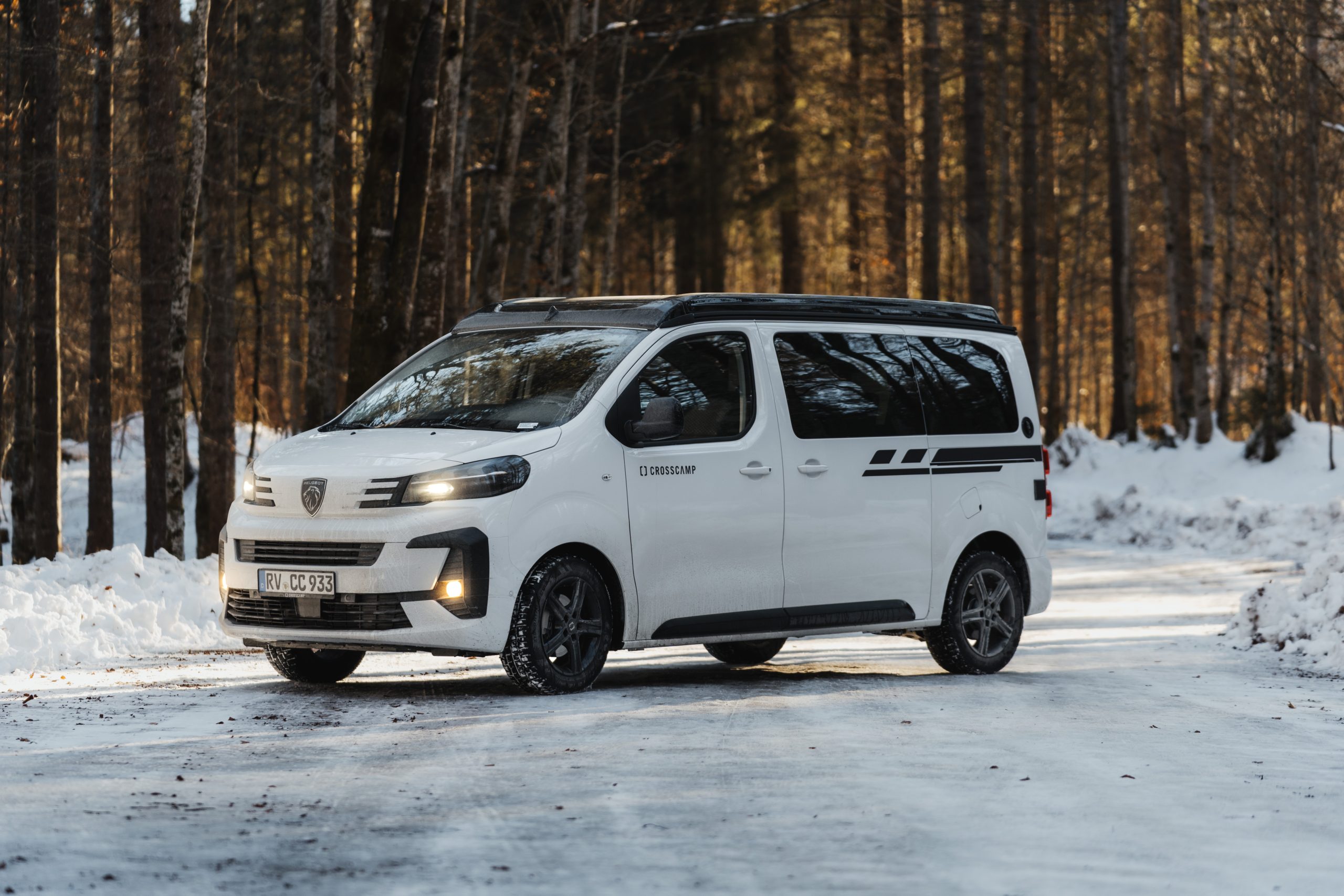 NOUVEAUTÉ 2026 – CROSSCAMP VAN 7 places carte grise | Glémée caravanes